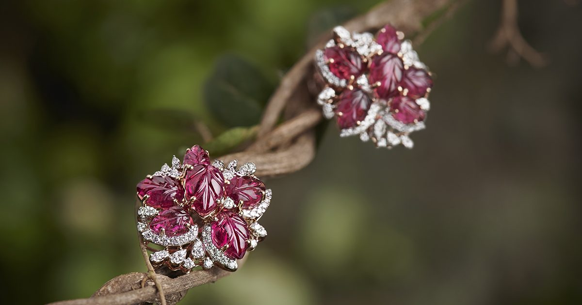 Zoya: A Decade of Luxury - Solitaire magazine is a International ...