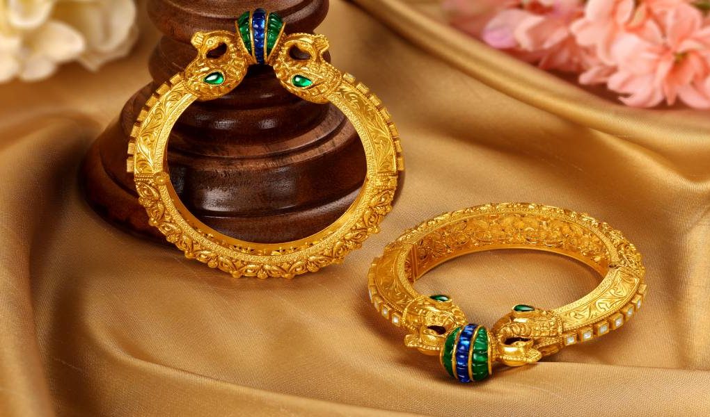 Solitaire International | Solitaire & Jewellery Magazine- GJEPC India