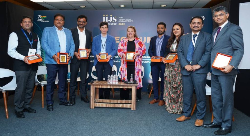 Solitaire International | Solitaire & Jewellery Magazine- GJEPC India