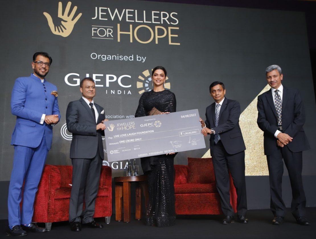 Solitaire International | Solitaire & Jewellery Magazine- GJEPC India
