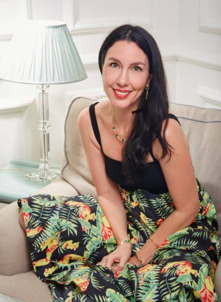 Donna Hourani In The Spotlight - Solitaire magazine is a International ...