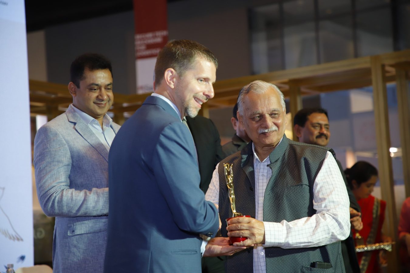 GJEPC Honours Its Visionary Past Chairmen - Solitaire magazine is a ...