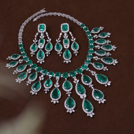 IGJS Dubai Unwraps Stunning Couture Jewellery Masterpieces - Solitaire ...