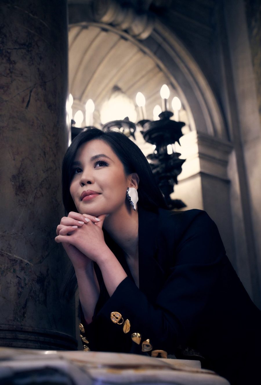 Feng J's Revolutionary Style: Painting Jewellery with Gemstones ...