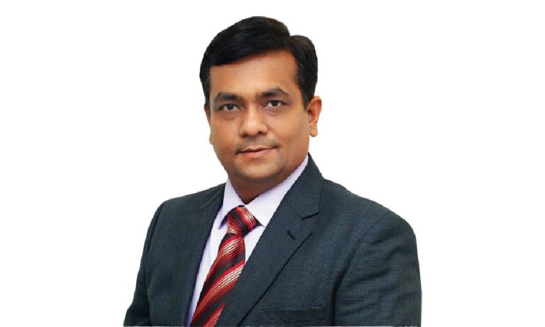 The 2025 Outlook for Indian Diamonds - Solitaire magazine is a ...